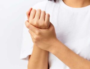 Do You Have a Broken Side of Hand? | Boxer’s Fracture | IHTSC